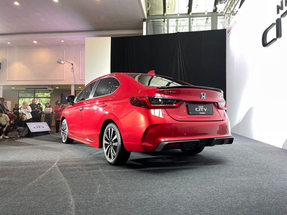 New 2023 Honda City launched In Malaysia, from RM 85k - Not just a nip ...
