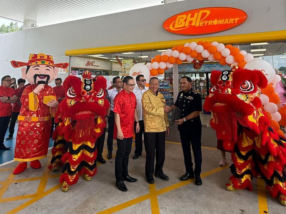 BHPetrol Rings in CNY 2025 At New Nilai Layby Southbound Station - Auto ...