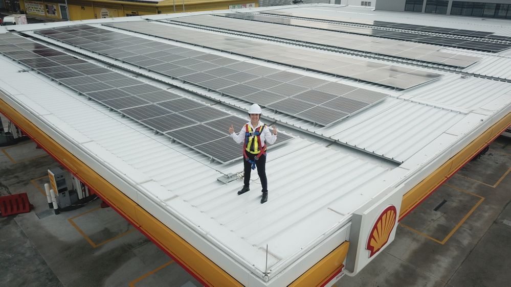 Shell Installs Solar Panels On Top Of 216 Stations - Auto News | Carlist.my