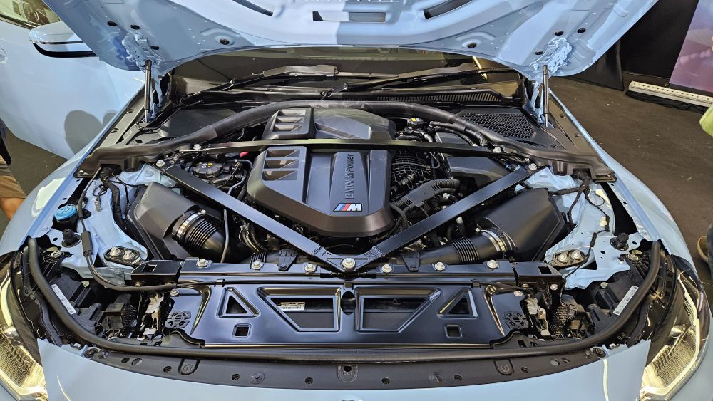 2023 BMW M2 (G87) - with or without the Pro Package - launched in ...