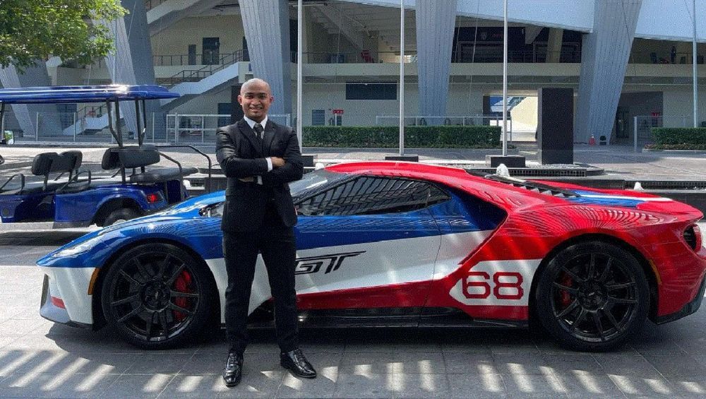 TMJ Pandu Ford GT Ketika Bertemu Azizulhasni – Supercar Rare Bukan Hadiah Buat Jijoe - Auto News ...