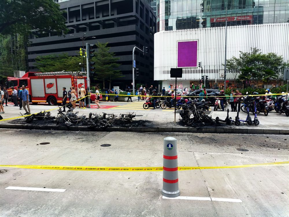 Flames destroy 9 motorcycles, 4 electric scooters in front of Suria ...