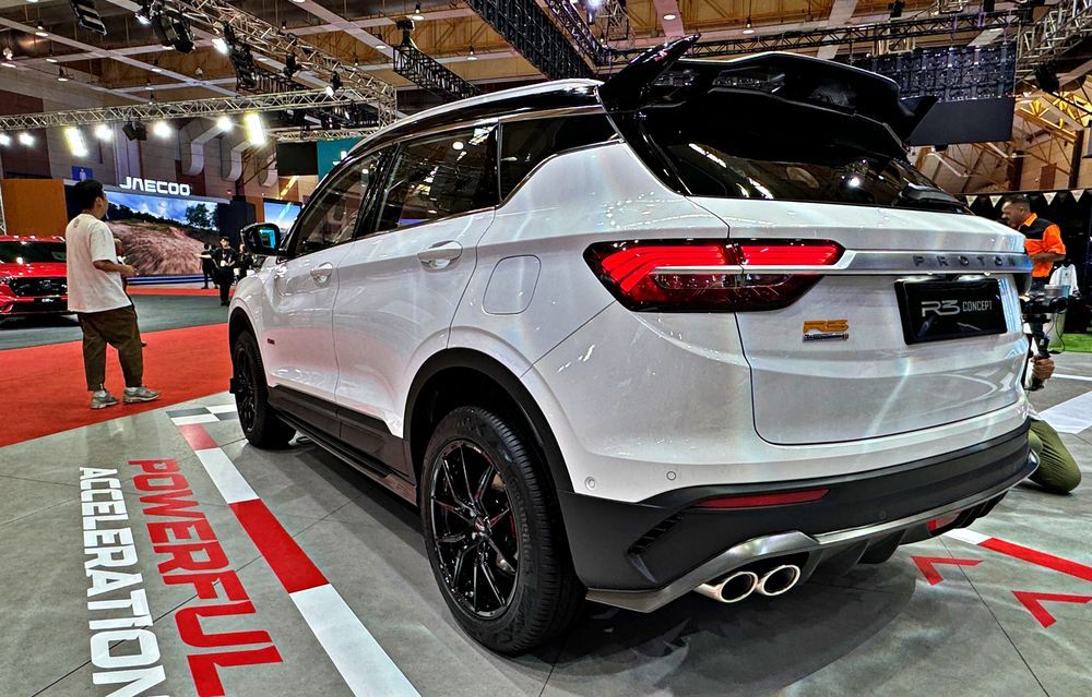 Proton shows off the X50 with new R3 Lite accessories package at 2024 ...
