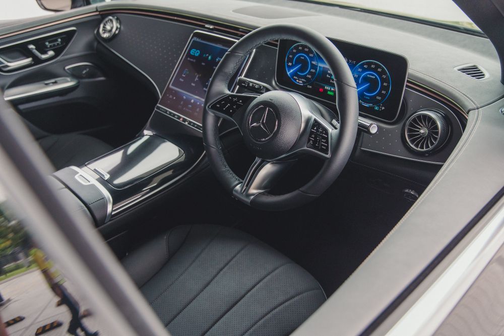 2024 Mercedes-Benz EQE SUV EQE350+ Electric Art Line launched for ...