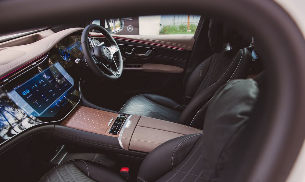 Mercedes-Benz Malaysia launches EQS 450 4Matic SUV from RM626k, up to 673km range - Auto News ...