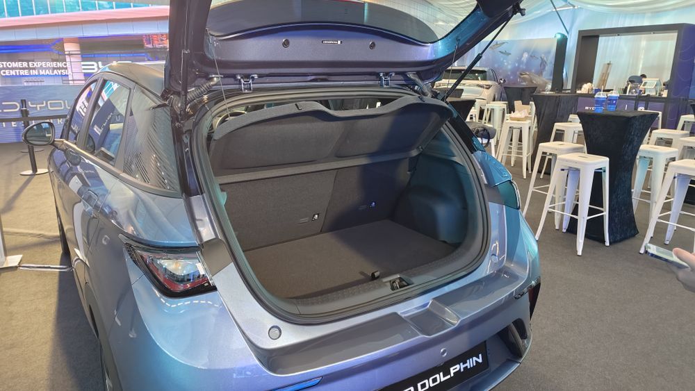 2023 BYD Dolphin EV launched: Malaysia's best entry-level EV is priced ...