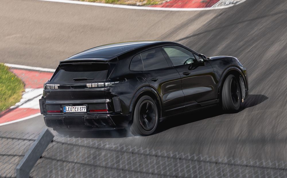 Porsche reveals all-new E4 Cayenne Electric - Super SUV goes high ...
