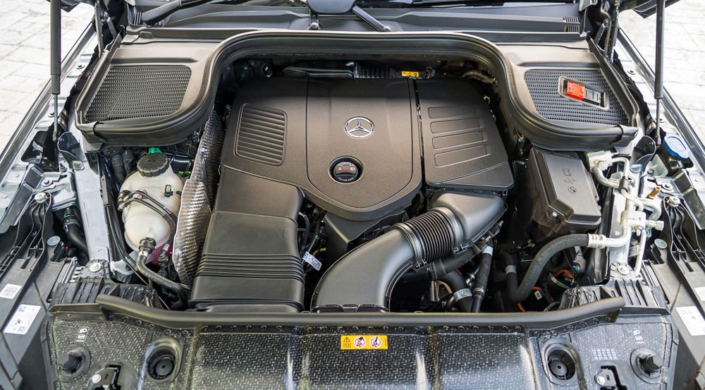 Mercedes-Benz Malaysia launches GLE 400e 4Matic PHEV for 2026 - 381PS ...