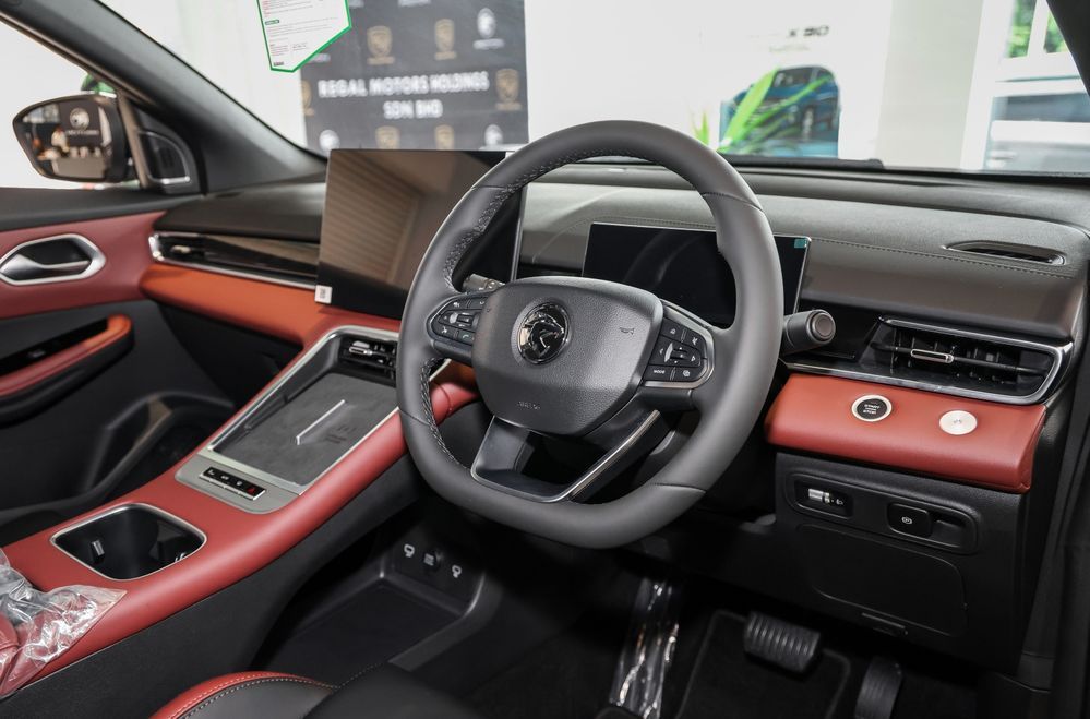 Quartz Black now available across all 2026 Proton X50 variants, no ...