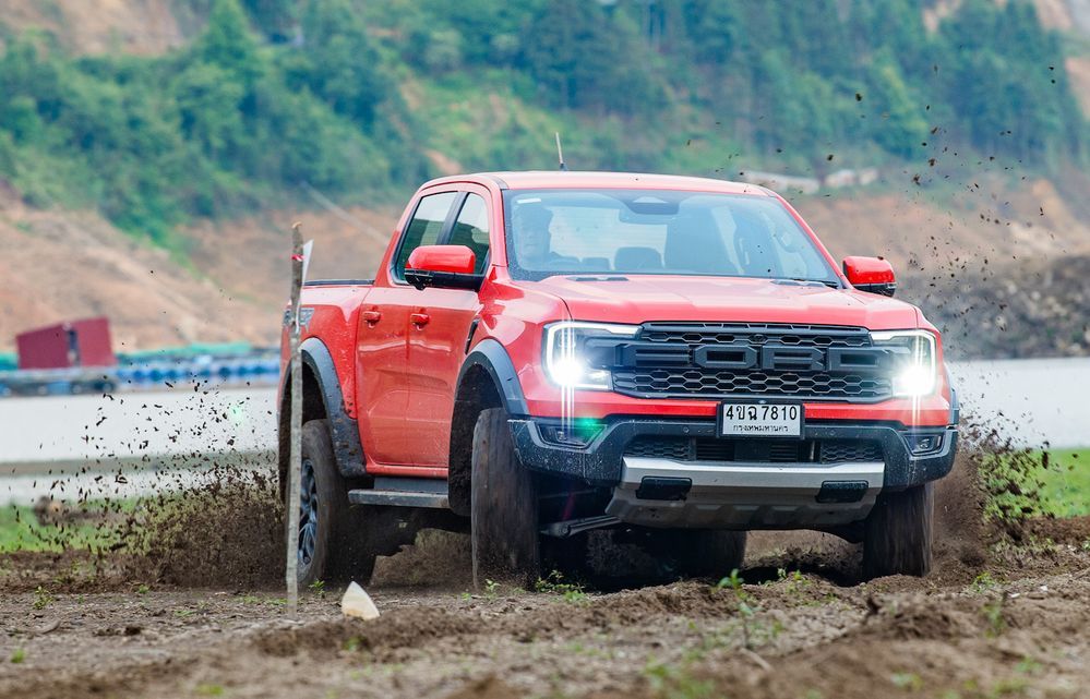 The 2023 Ford Ranger Raptor duo - 2.0L twin-turbodiesel & 3.0L EcoBoost ...