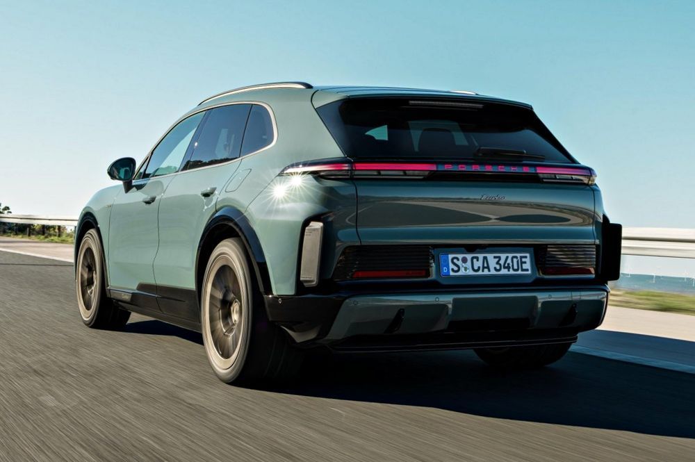 Porsche reveals all-new E4 Cayenne Electric - Super SUV goes high ...