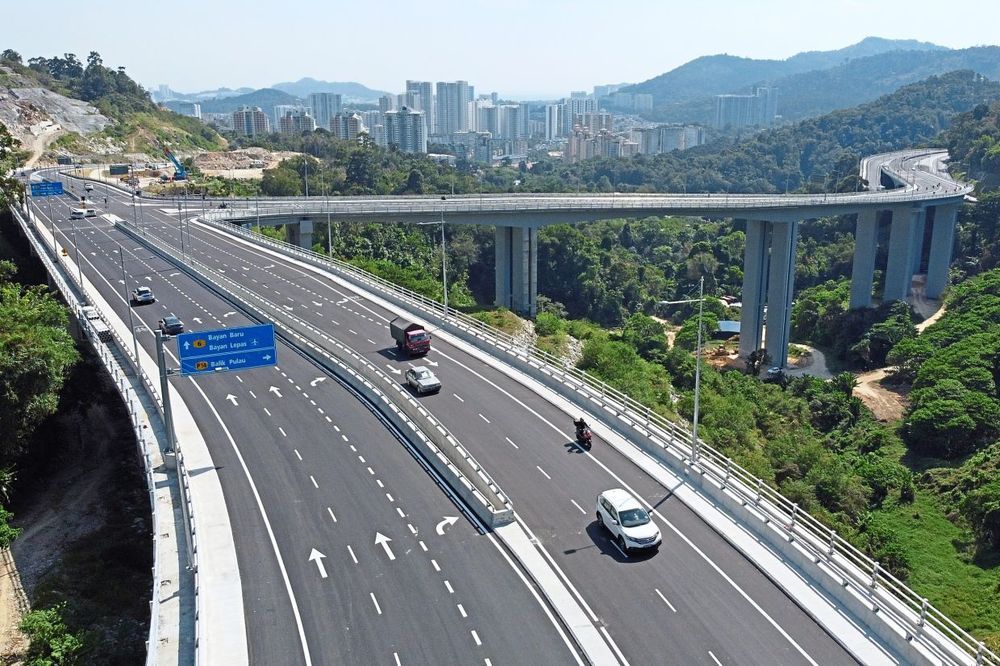 Malaysia's Tallest Highway Now Open In Penang - Auto News | Carlist.my