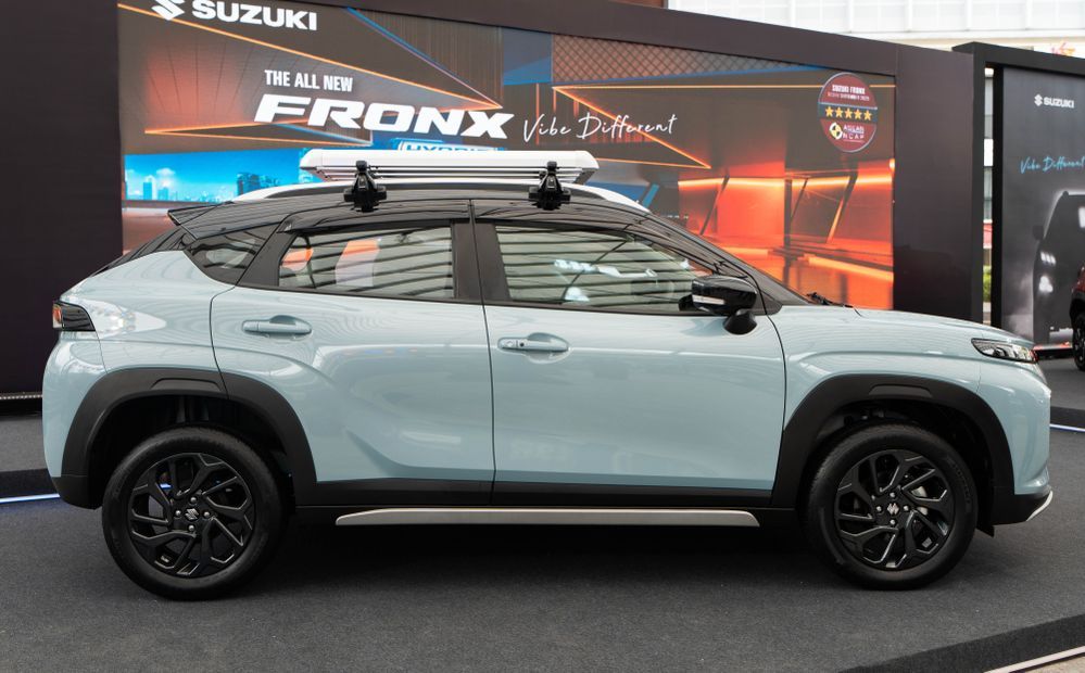 Suzuki Fronx makes Malaysian debut at RM148k - 1.5L mild hybrid, 700km ...