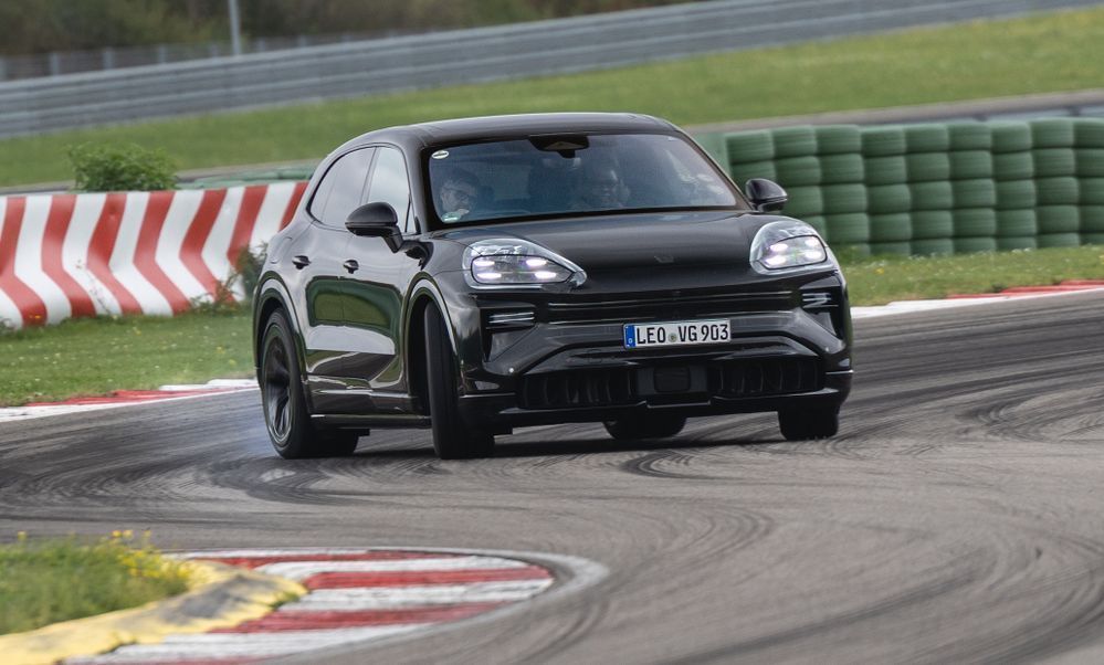 Porsche reveals all-new E4 Cayenne Electric - Super SUV goes high ...