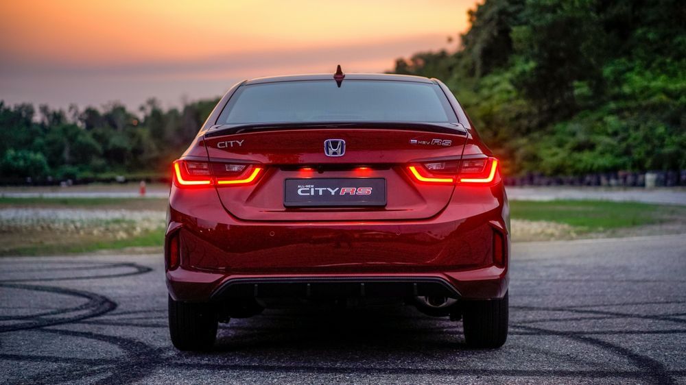 First Drive: Honda City RS i-MMD - Blurring B-Segment Battle Lines ...