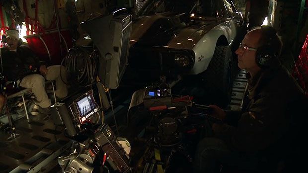 Watch How The Car Skydiving Scene In Furious 7 Was Shot - Insights ...