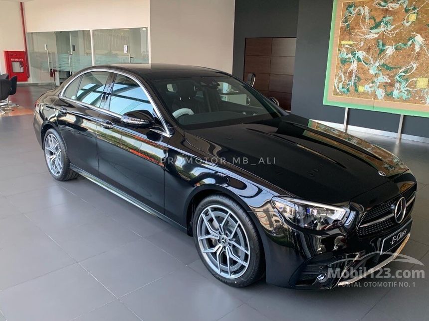 Jual Mobil Mercedes-Benz E300 2023 AMG Line 2.0 di Banten Automatic Sedan Hitam Rp 1.600.000.000 ...
