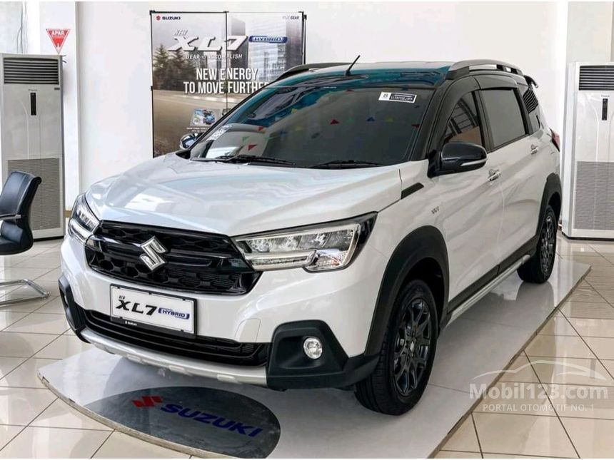 Jual Mobil Suzuki XL7 2025 Alpha Hybrid (Two Tone) 1.5 di DKI Jakarta ...