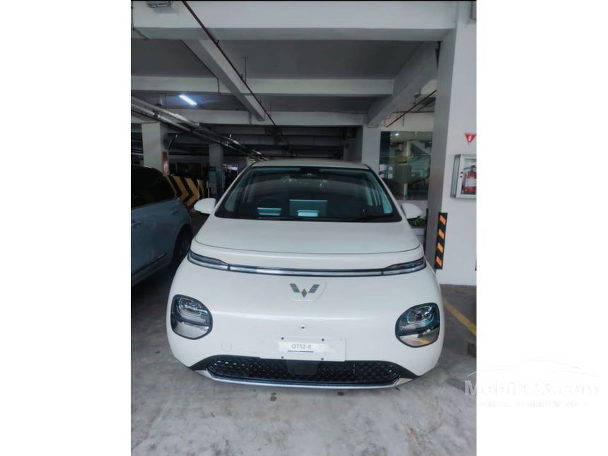 Jual Mobil Wuling Cloud EV 2024 EV di DKI Jakarta Automatic Hatchback ...