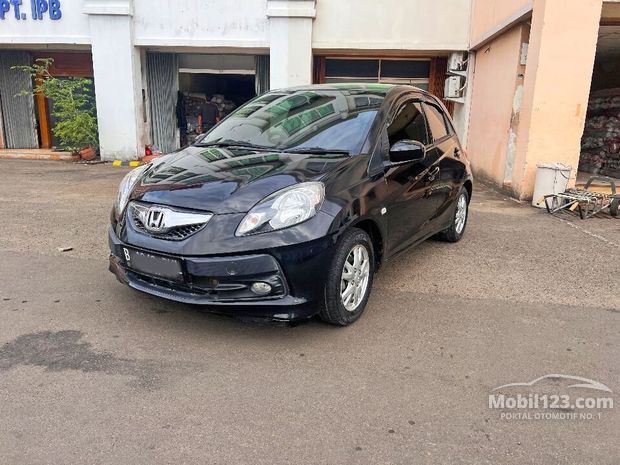 Jual Beli Mobil Indonesia Mulai 2015 Hingga 2015 Kredit Murah, Harga ...