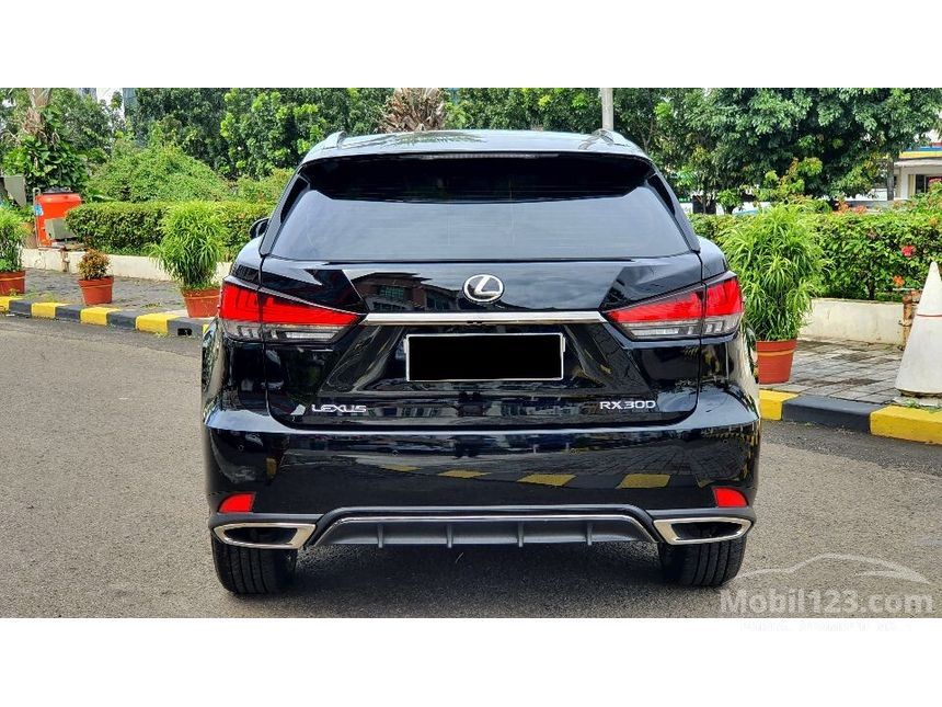 Jual Mobil Lexus RX300 2022 F-Sport 2.0 di DKI Jakarta Automatic SUV Hitam Rp 1.450.000.000 ...