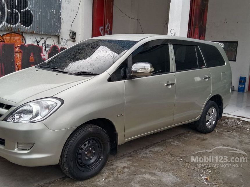 Jual Mobil Toyota Kijang Innova 2005 E 2.0 di Jawa Barat Manual MPV ...