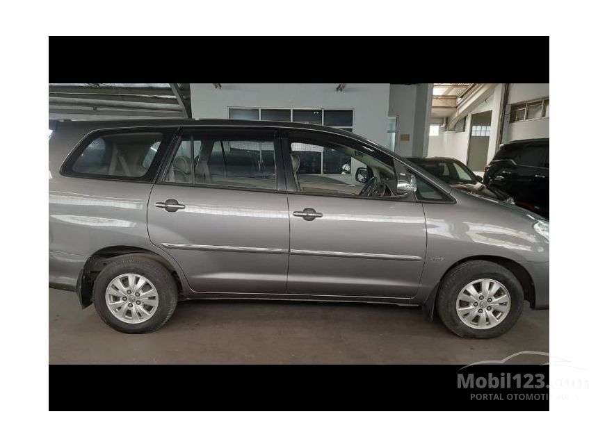 Jual Mobil Toyota Kijang Innova 2010 V 2.0 di Jawa Barat Automatic MPV ...