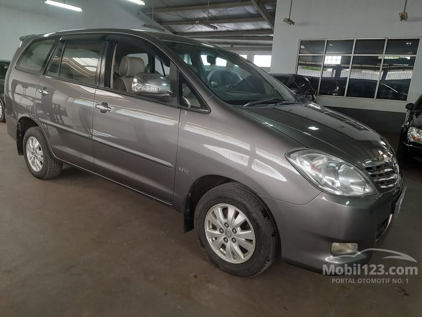 Jual Mobil Toyota Kijang Innova 2010 V 2.0 di Jawa Barat Automatic MPV ...