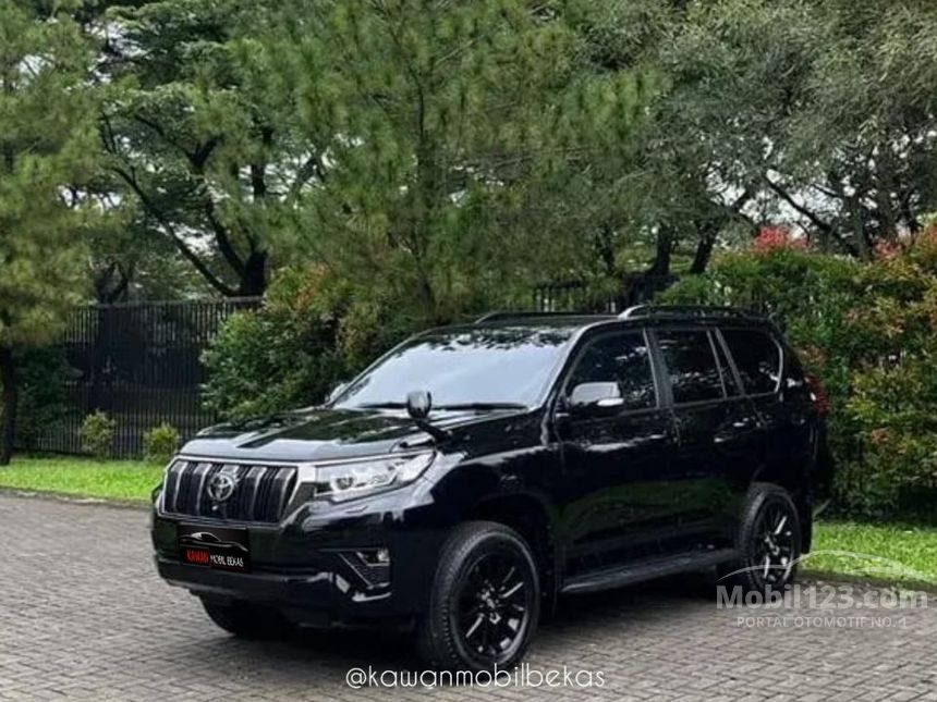 Jual Mobil Toyota Land Cruiser Prado 2021 70TH ANNIVERSARY 2.7 di DKI ...