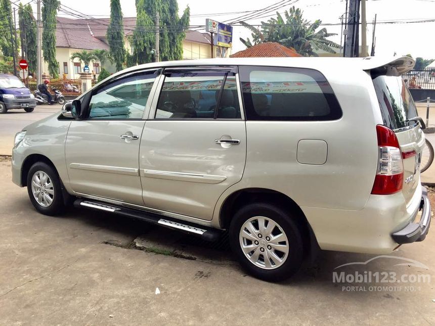 Jual Mobil Toyota Kijang Innova 2014 E 2.0 di Jawa Barat Manual MPV ...