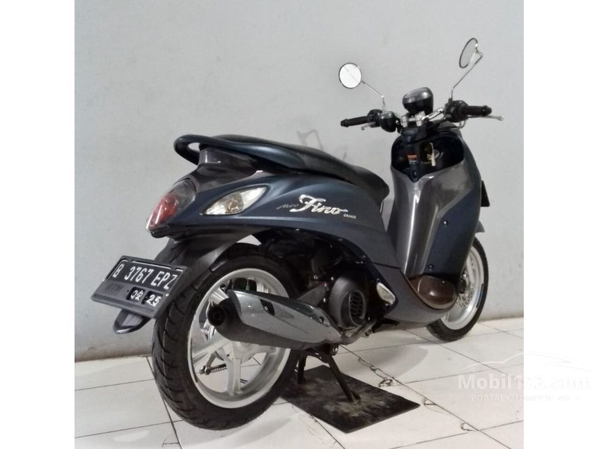 Jual Motor Yamaha Fino 2020 Grande 0.1 di Jawa Barat Automatic Others ...