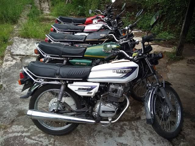 Honda GL 100, Versi Original Bergaya Klasik Semakin Langka - Panduan ...
