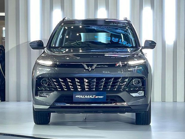 Mengulas Wuling Almaz RS Pro Terbaru: Apa, sih, Alasan Beli Mobil Ini ...