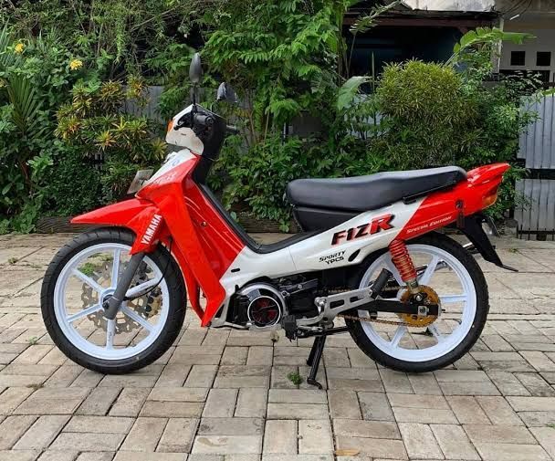 5 Hal Penting Yamaha F1ZR, Bebek 2-Tak Incaran Kolektor - Panduan ...