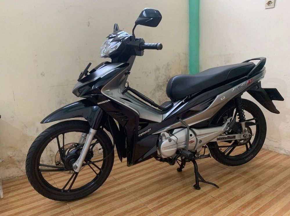 5 Fakta Penting Honda Revo AT, Pelopor Motor Bebek dengan Transmisi ...