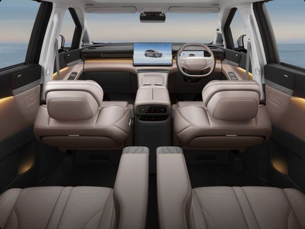 Apakah Lebih Mewah dari Alphard? Yuk Intip Interior XPeng X9 dan Fitur ...