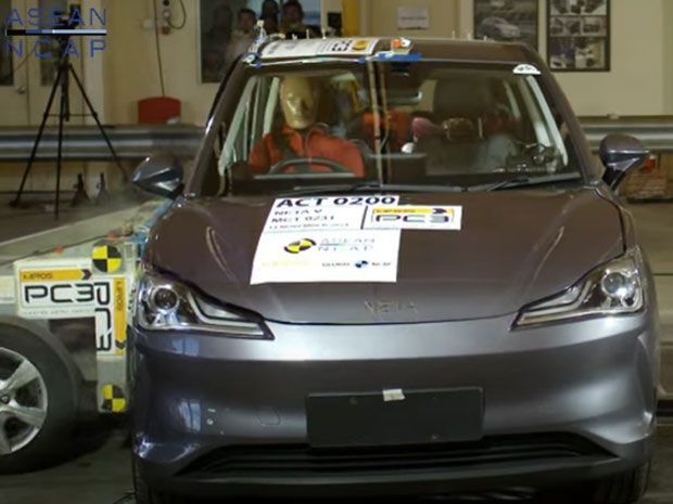 Mobil Listrik Neta V Dapat Rating 0 Bintang dalam Tes Tabrak ASEAN NCAP ...