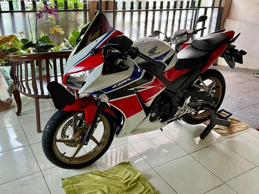 5 Generasi Honda CBR150R, Mana Paling Keren? - Panduan Pembeli | Mobil123