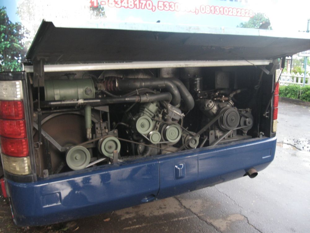 5 Fakta Menarik Bus Mercedes-Benz OH 1521, Si Kuler Jahat yang Legendaris - Berita Otomotif ...