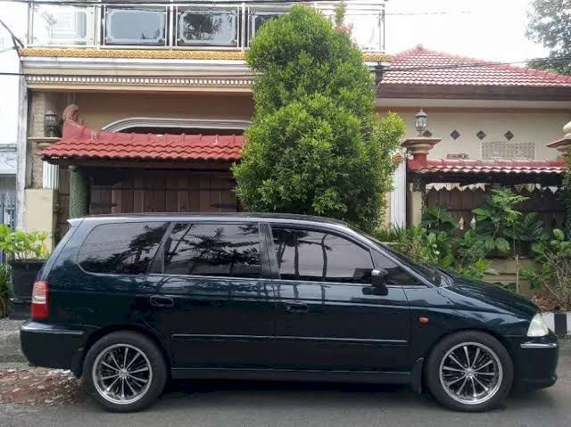 Kelebihan dan Kekurangan Honda Odyssey RA6, Sensasi MPV Mewah Built Up - Panduan Pembeli | Mobil123
