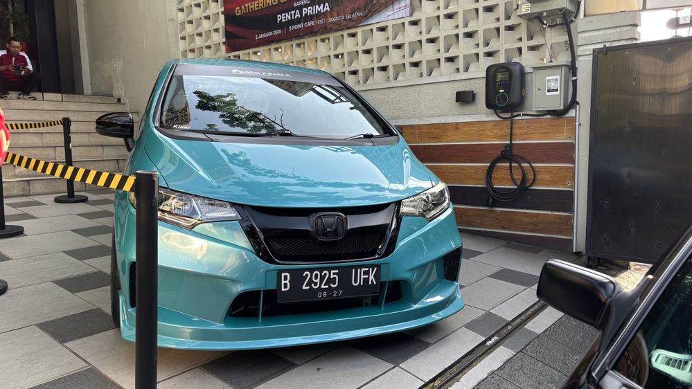 Cat Mobil Lokal Rasa Global, Produk Baru Penta Prima Bikin Finishing ...