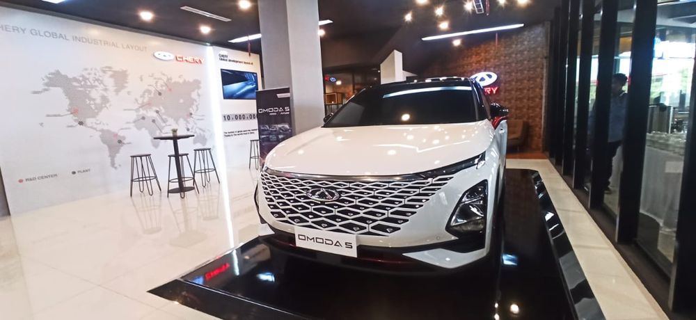 Chery Perkenalkan City Store Pertamanya di Qbig BSD City - Berita ...