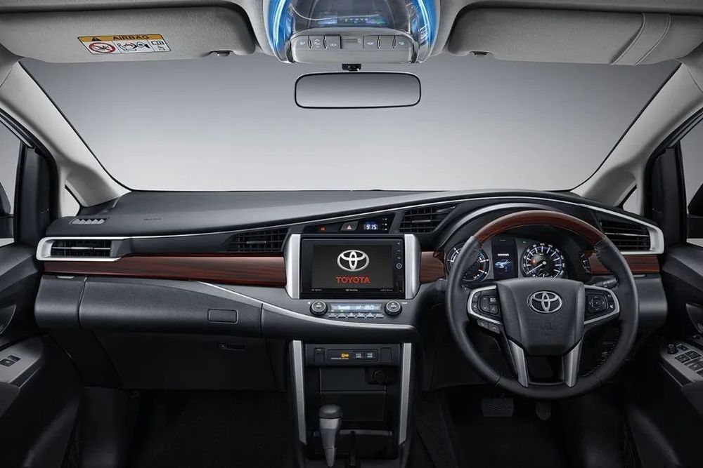 5 Hal Menarik Toyota Kijang Innova Q, Termewah Jadi Basisnya Venturer ...