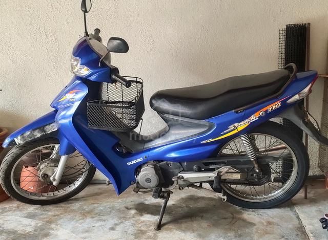 Bedah Dua Generasi Awal Suzuki Smash 110: Si Gesit Irit yang Dulu Jadi ...