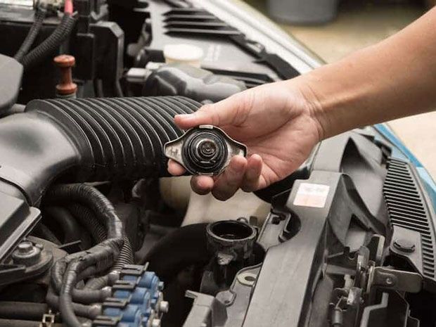 Kuras Radiator Mobil secara Rutin Itu Penting, Berapa Biayanya ...