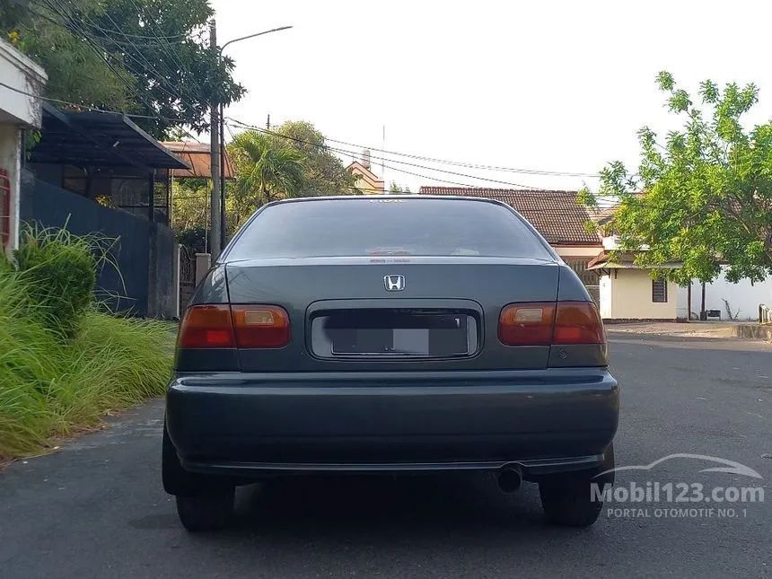 Serba-Serbi Honda Civic Genio, Sedan Gaul Anak Muda Hingga Nike Ardilla ...