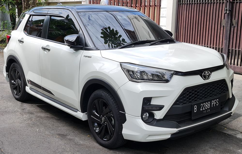 5 Hal Menarik Toyota Raize 1.0 GR Sport, SUV Perkotaan yang Compact dan ...