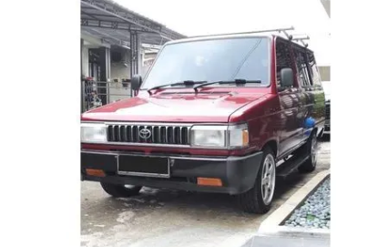 Toyota Kijang Super Bekas, Mobil Keluarga Andalan Tahun 90an - Mobil ...