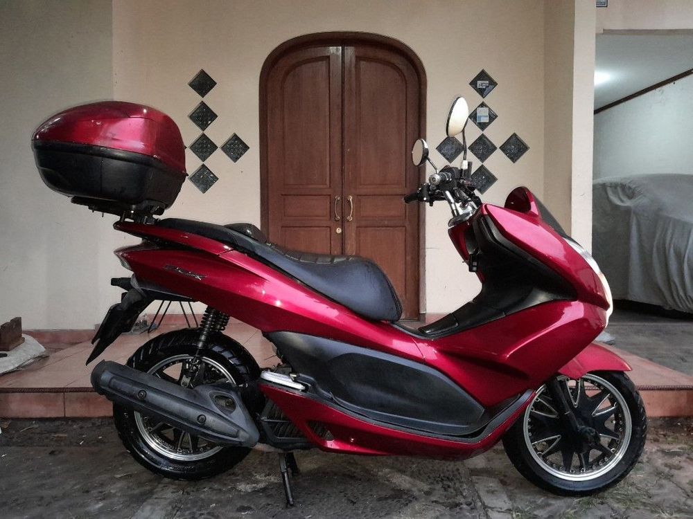 6 Fakta Penting Honda PCX 125 Generasi Pertama, CBU Thailand Built Quality Terjamin? - Panduan ...