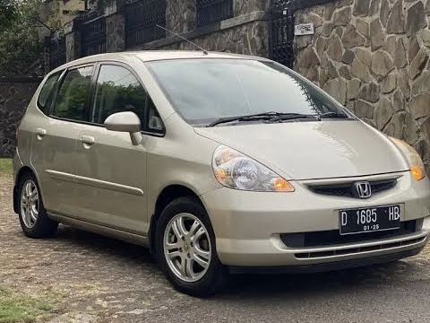 5 Fakta Penting Honda Jazz Gen 1, Ada Varian Mesin VTEC dan iDSI ...